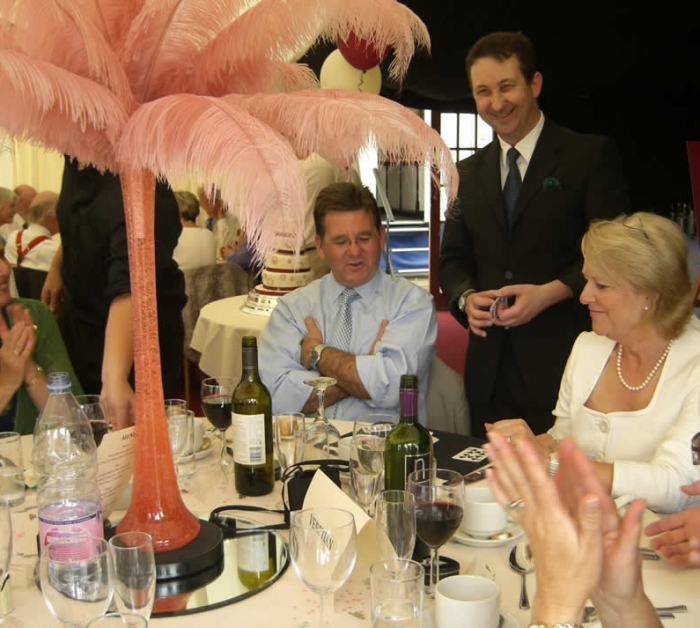 Andy Field Magician - Book for Weddings, Parties & Corporate Events